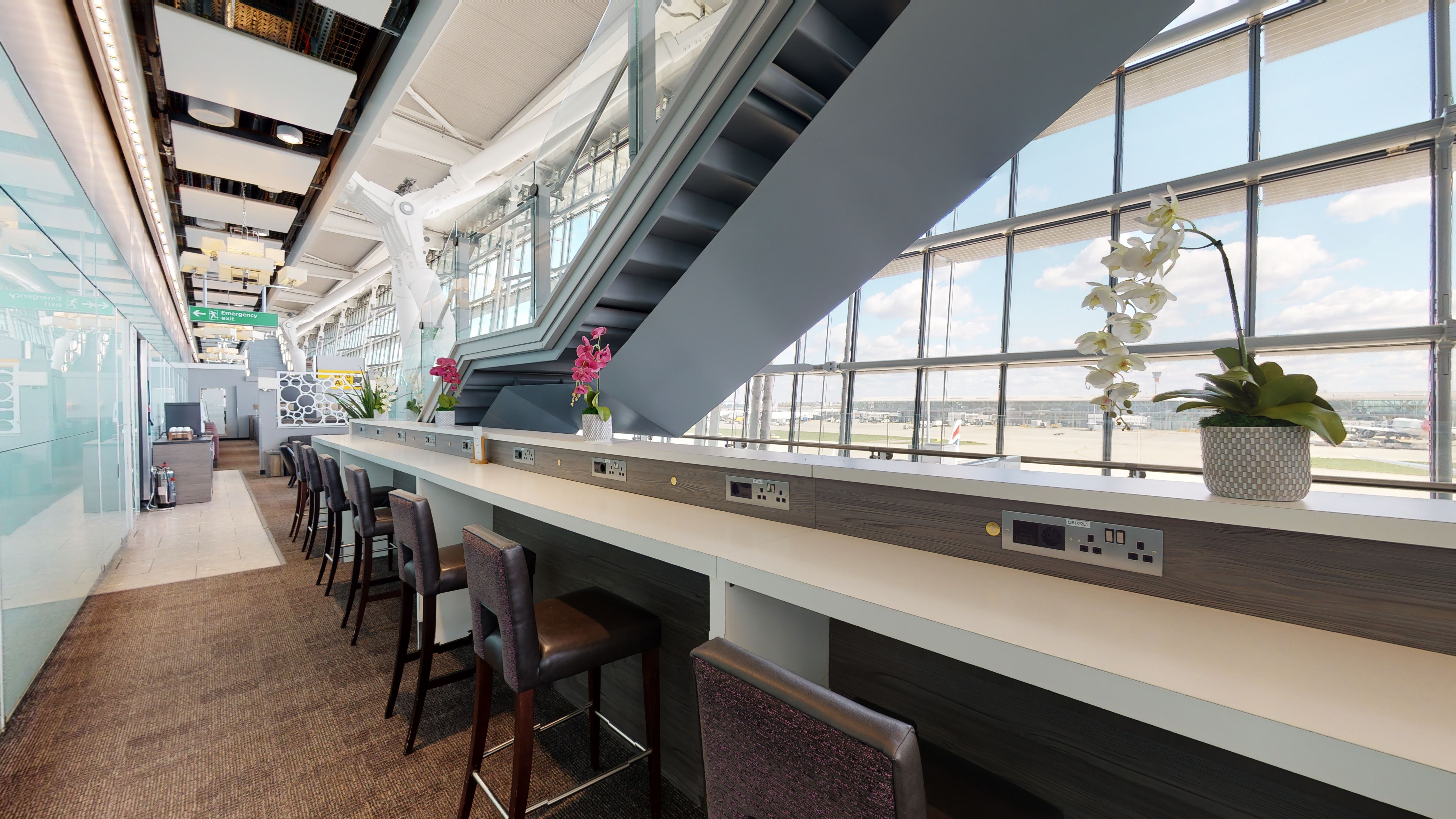 Club Aspire Terminal 5 | London Heathrow (LHR) Airport Lounge